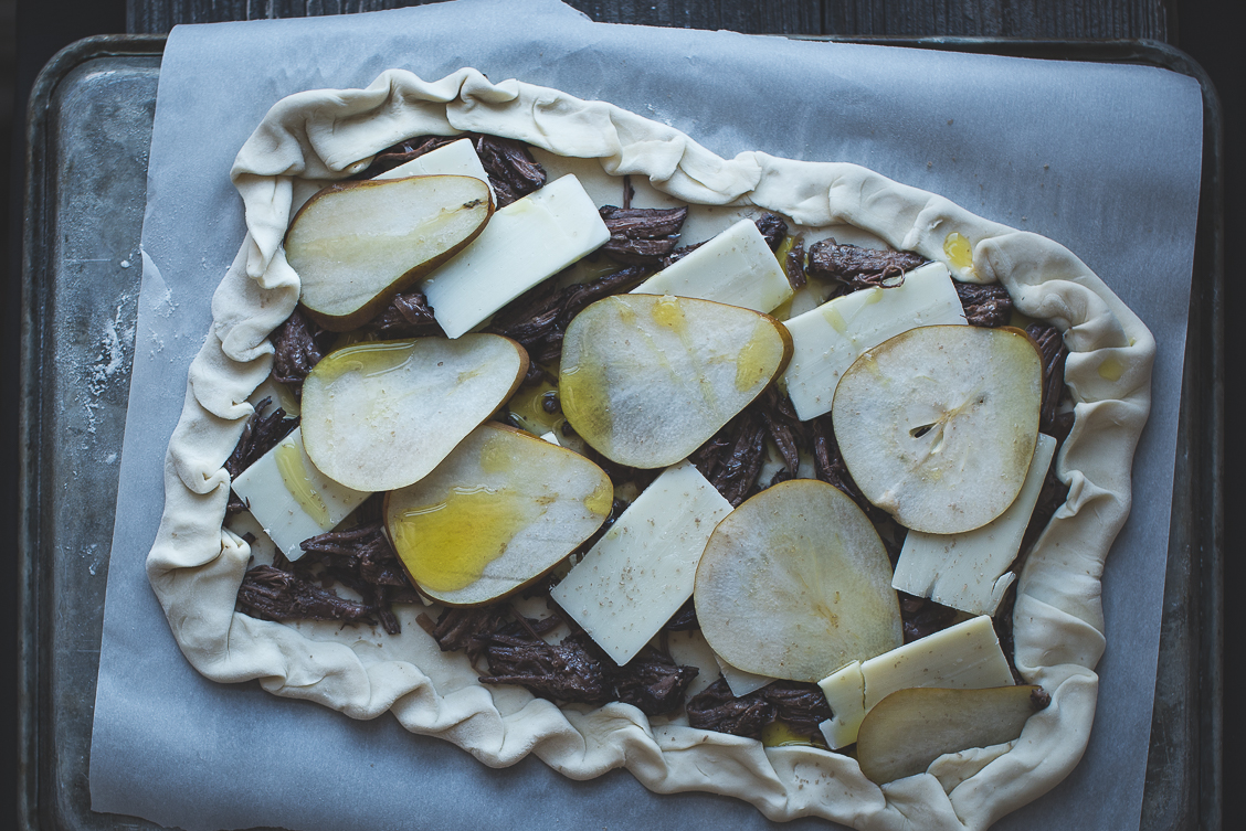 Short Rib, Pear & Arugula Puff Pizza | My Lavender Blues